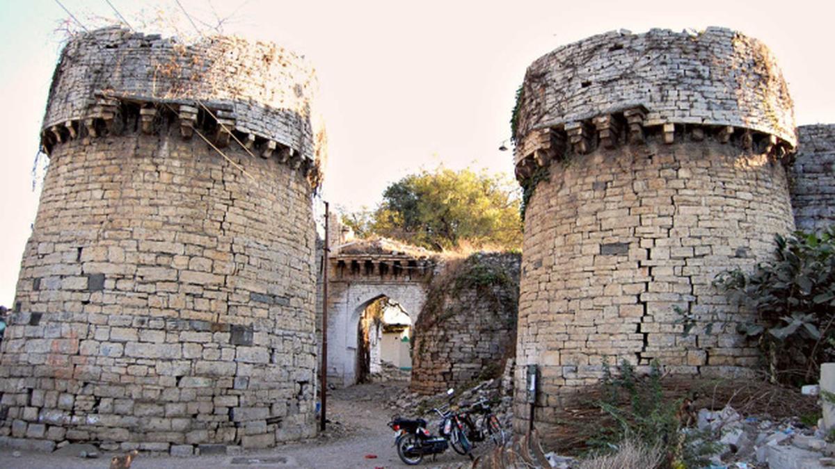 Rs. 5 crore sanctioned for developing Malkhed Fort - The Hindu