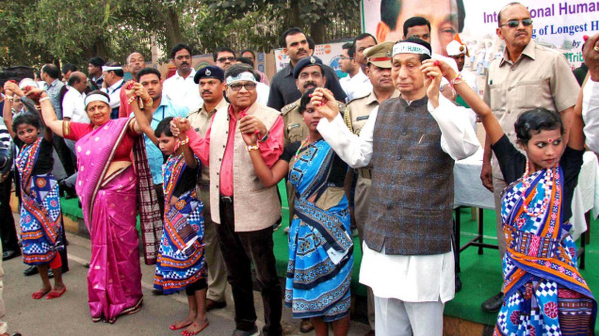 Longest human chain formed on Human Rights Day - The Hindu