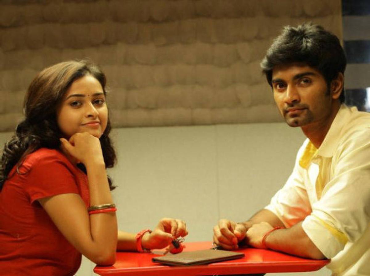 Sri Divya In Eeti