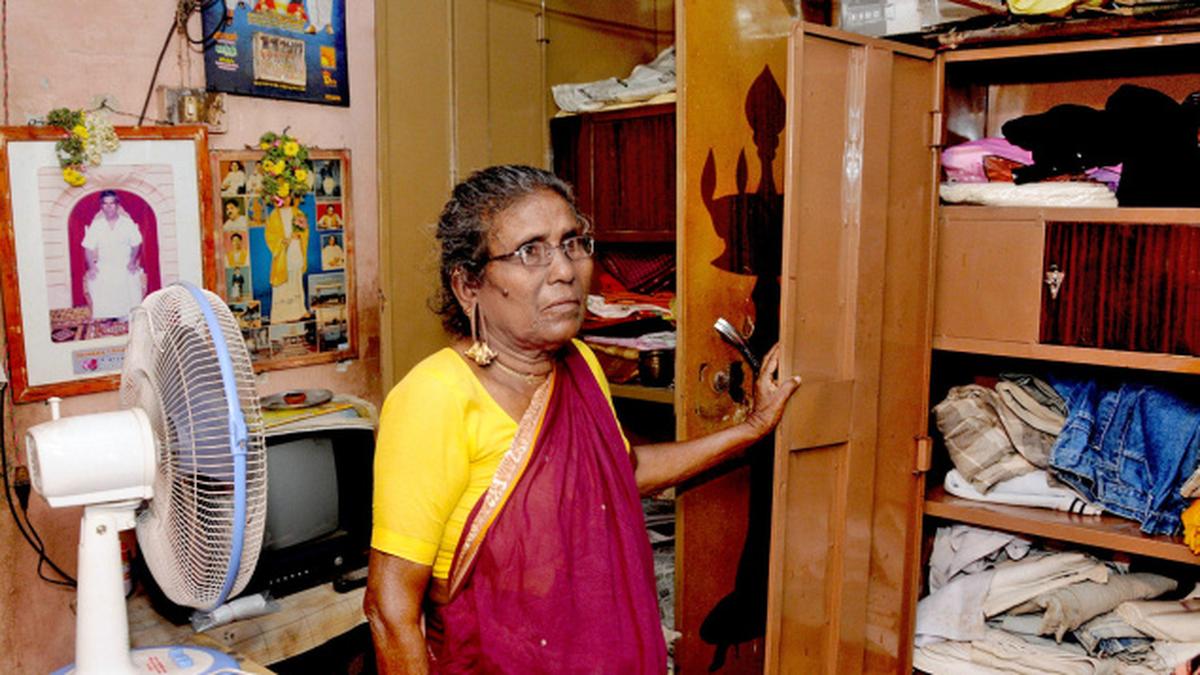 CB-CID raids ‘Attack’ Pandi’s house - The Hindu