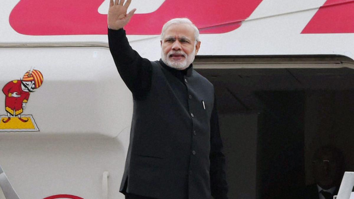 Russia remains India’s ‘principal partner’ in defence: Modi - The Hindu