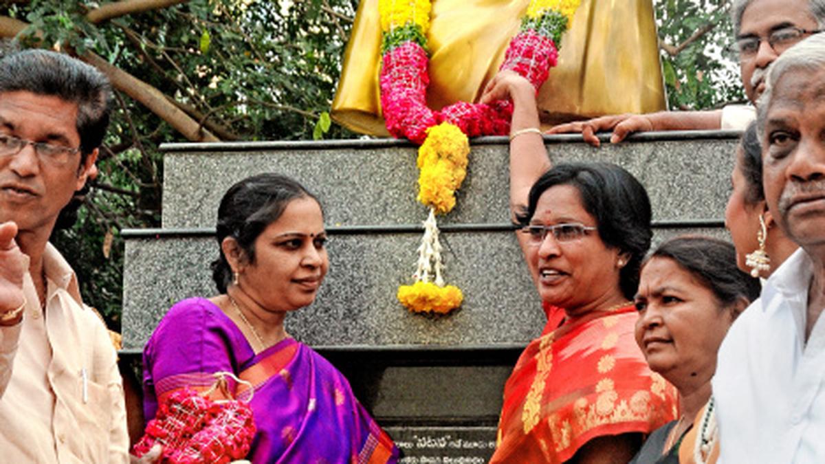 ‘Mahanati’ Savitri remembered - The Hindu