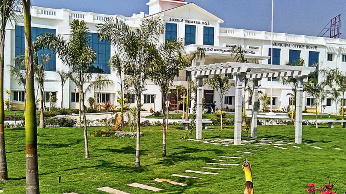 Hosur Municipality gets new building - The Hindu