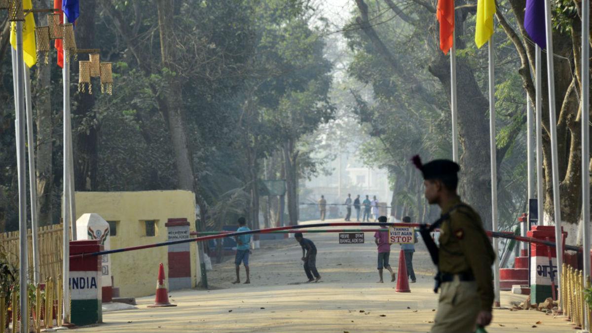 A home skewered by a pillar - The Hindu