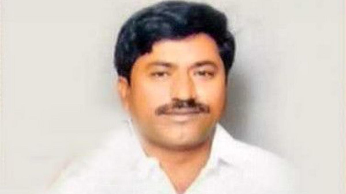 Sander smuggler Gangi Reddy brought to Hyderabad - The Hindu