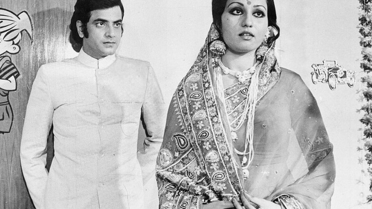 Apnapan (1977) - The Hindu