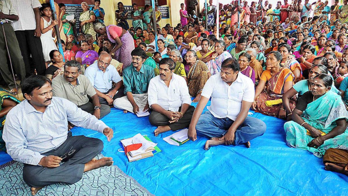 Gram sabha meetings held in southern districts - The Hindu