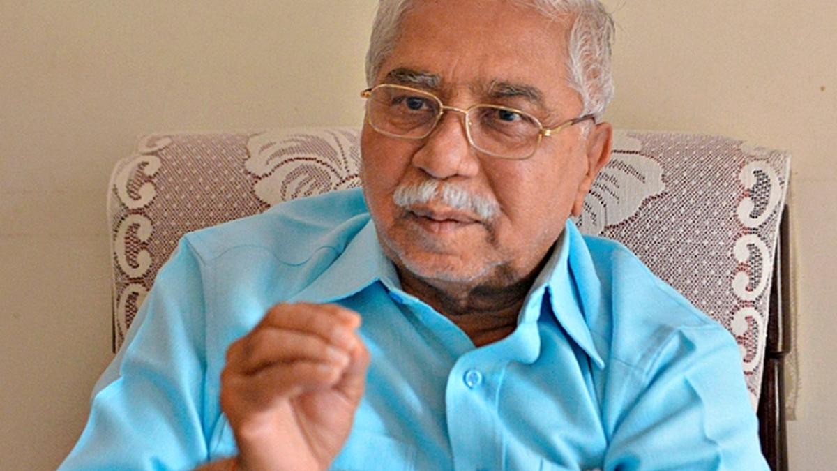 Returning award is hitting the wrong target: Kambar - The Hindu