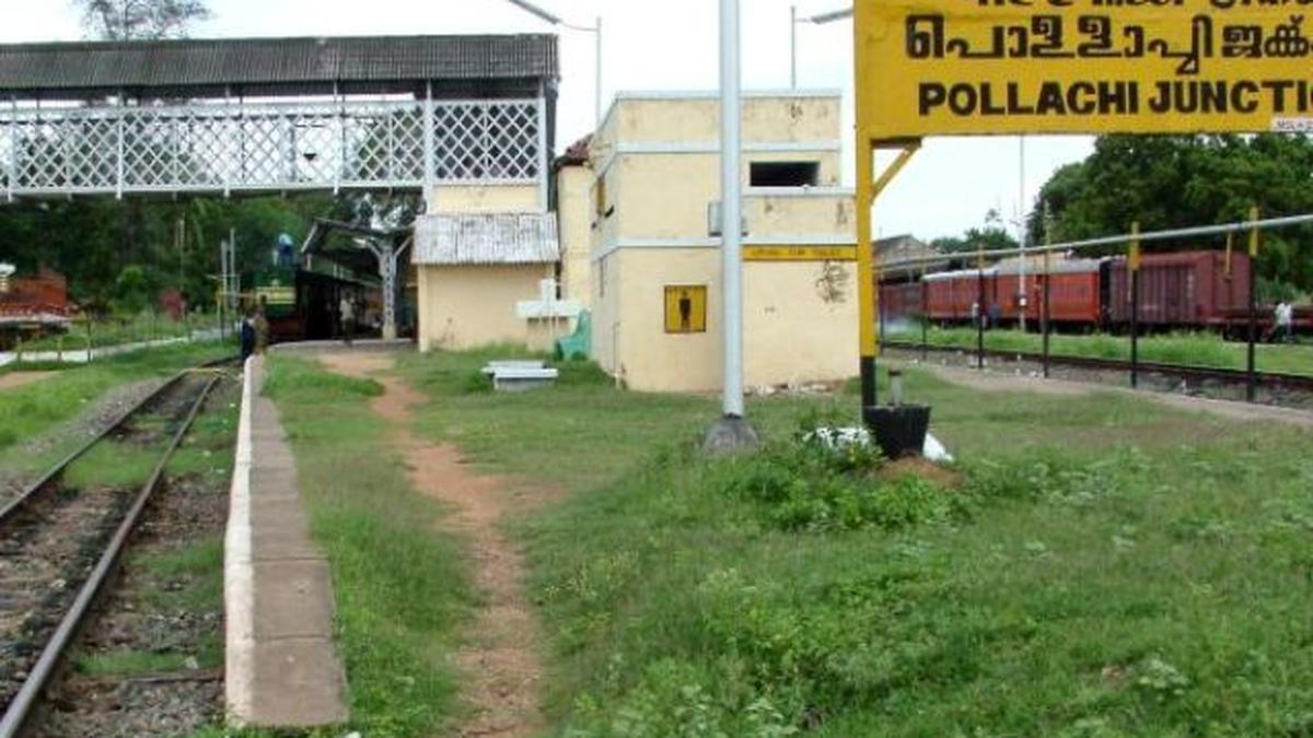 Pollachi Railway Station turns 100 - The Hindu