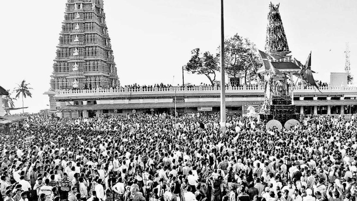 The hills come alive during rathotsava - The Hindu