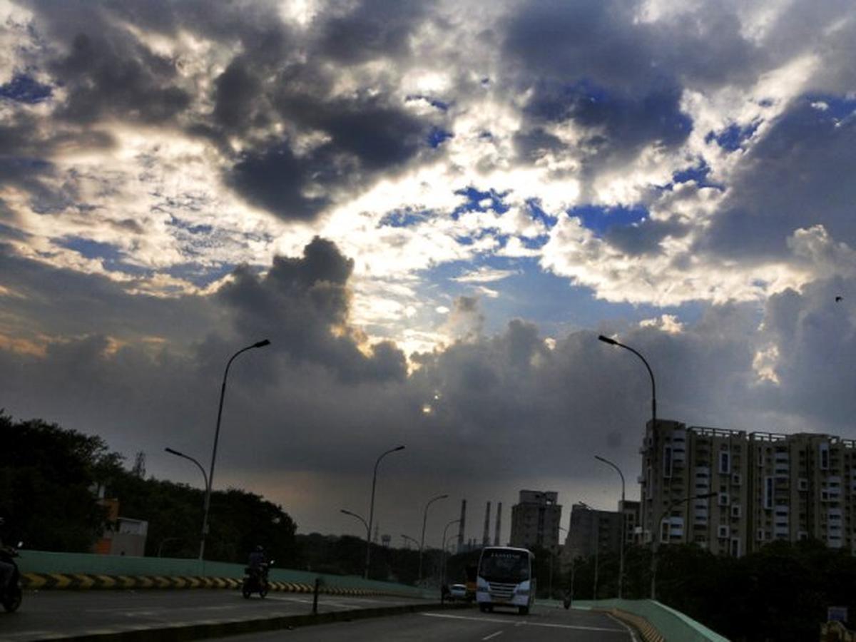 NE monsoon: conditions favourable for rainfall by Thursday - The Hindu