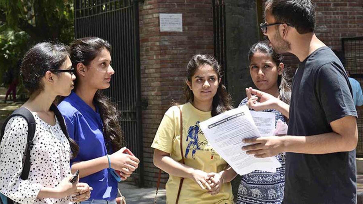 New system fails to enthuse DU students - The Hindu