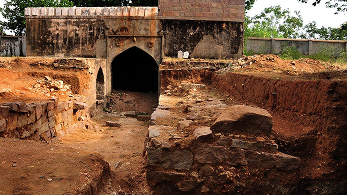 Digging deep into the past - The Hindu