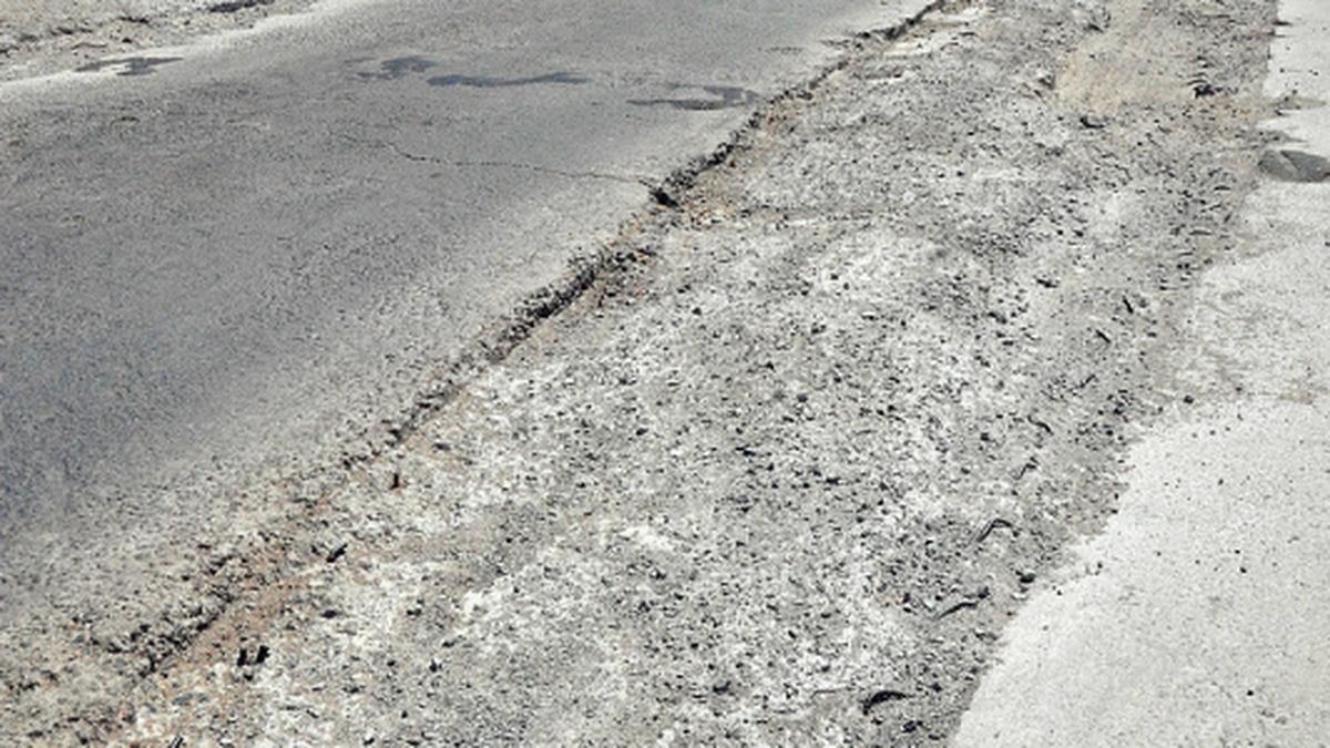 Battered stretch assures road users a nightmarish drive - The Hindu