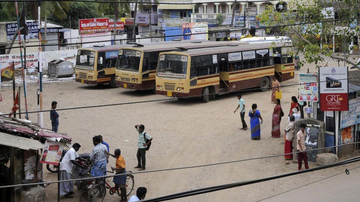 Residents demand mini-bus service from Nemilichery to Chromepet - The Hindu