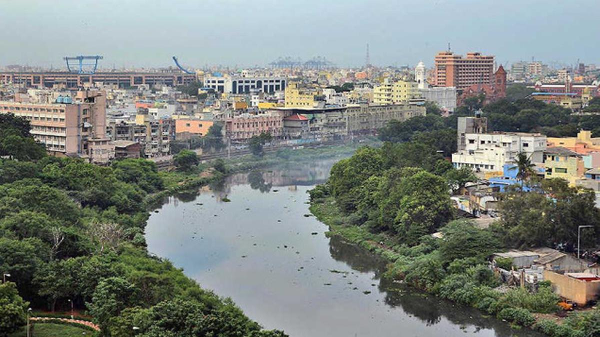 Rs. 2,000-crore scheme to clean up Cooum river - The Hindu