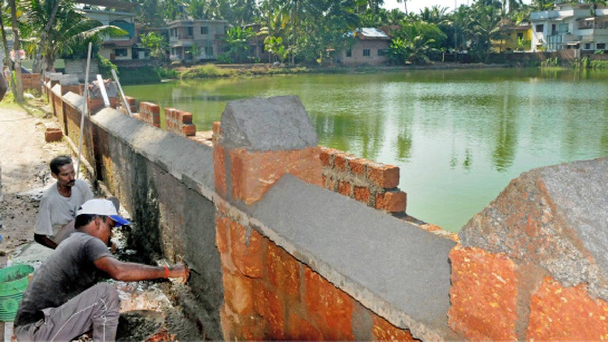 An ancient ‘chira’ gets a rebirth - The Hindu