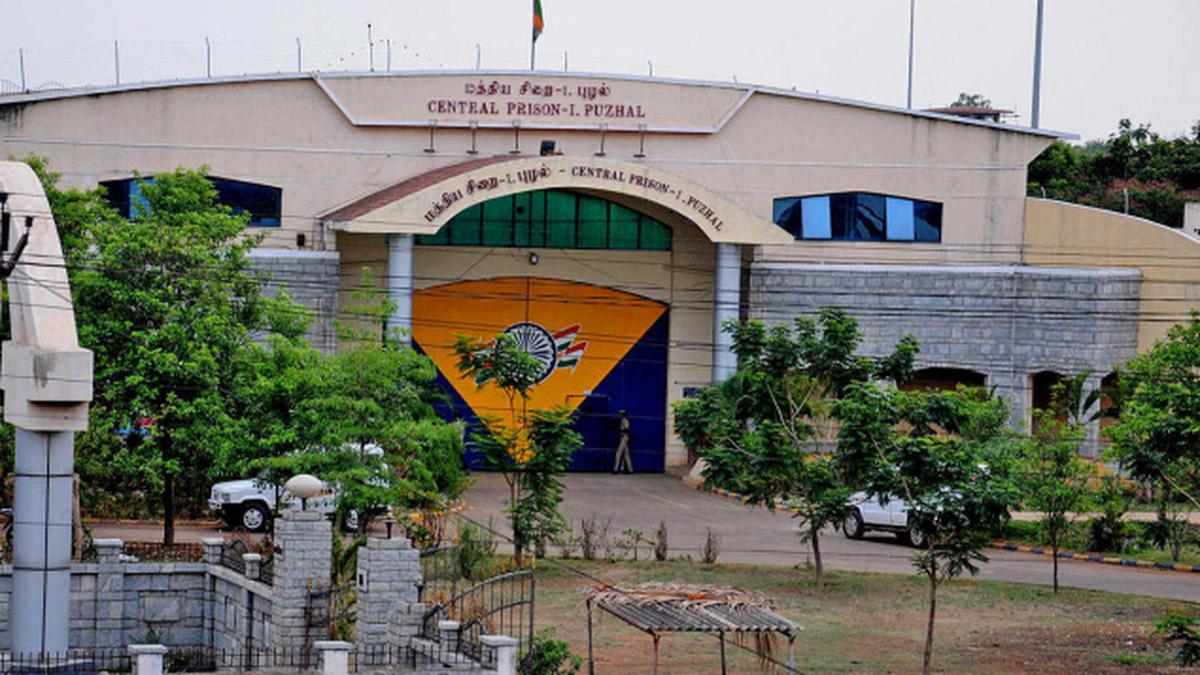 Shortage of personnel hits security at Puzhal prison - The Hindu