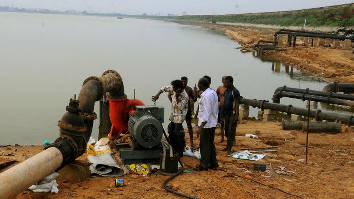 Chennai turns to farm wells for water - The Hindu