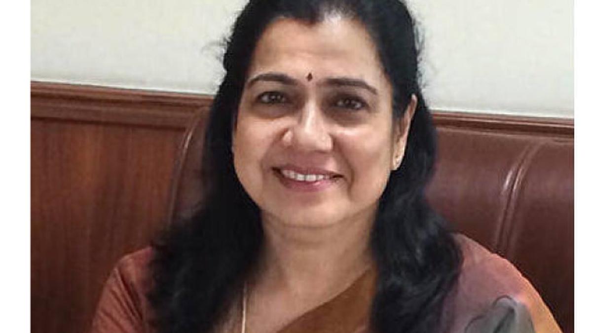 IPS officer’s suspension set aside - The Hindu