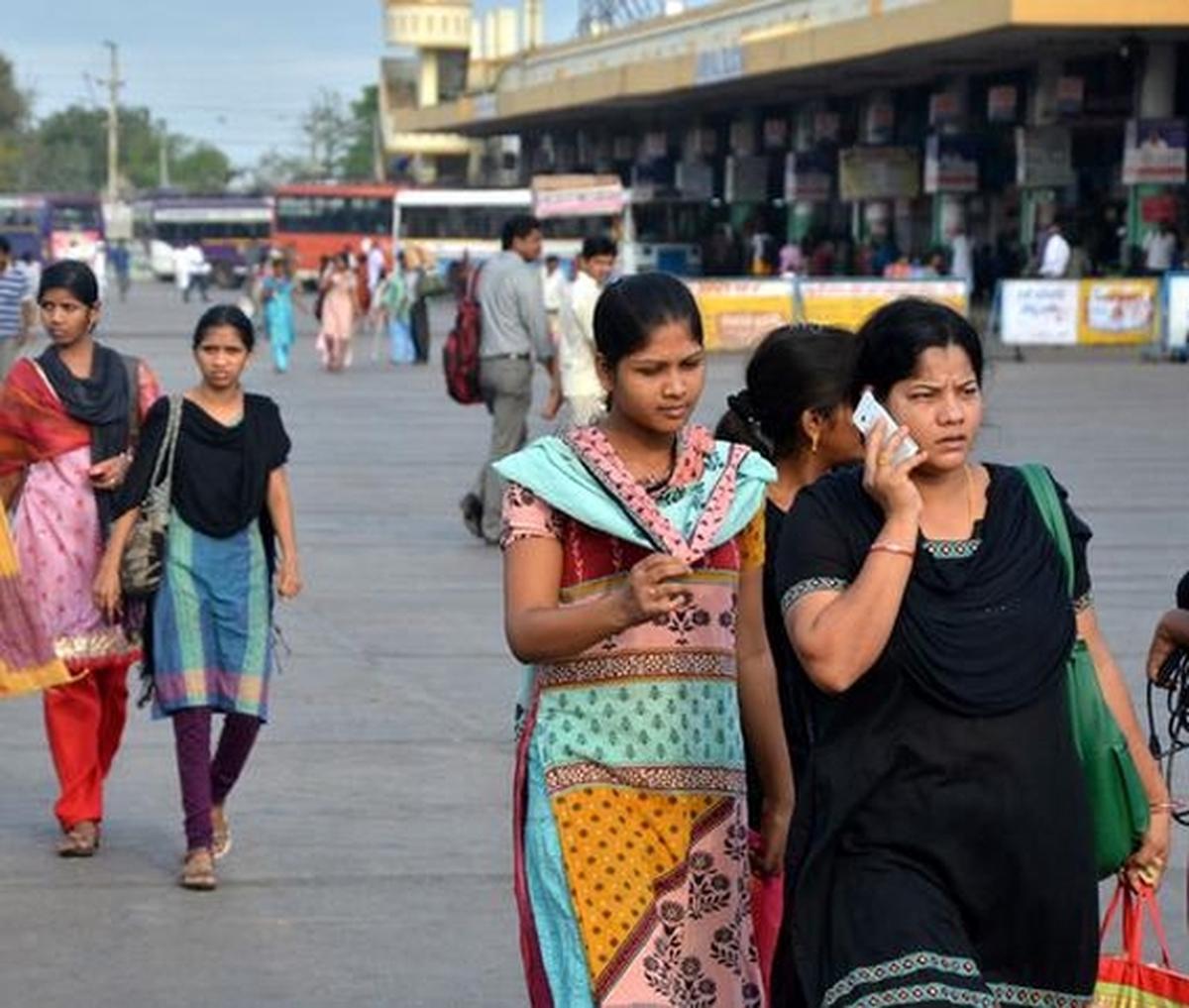 RTC strike leaves passengers high and dry - The Hindu