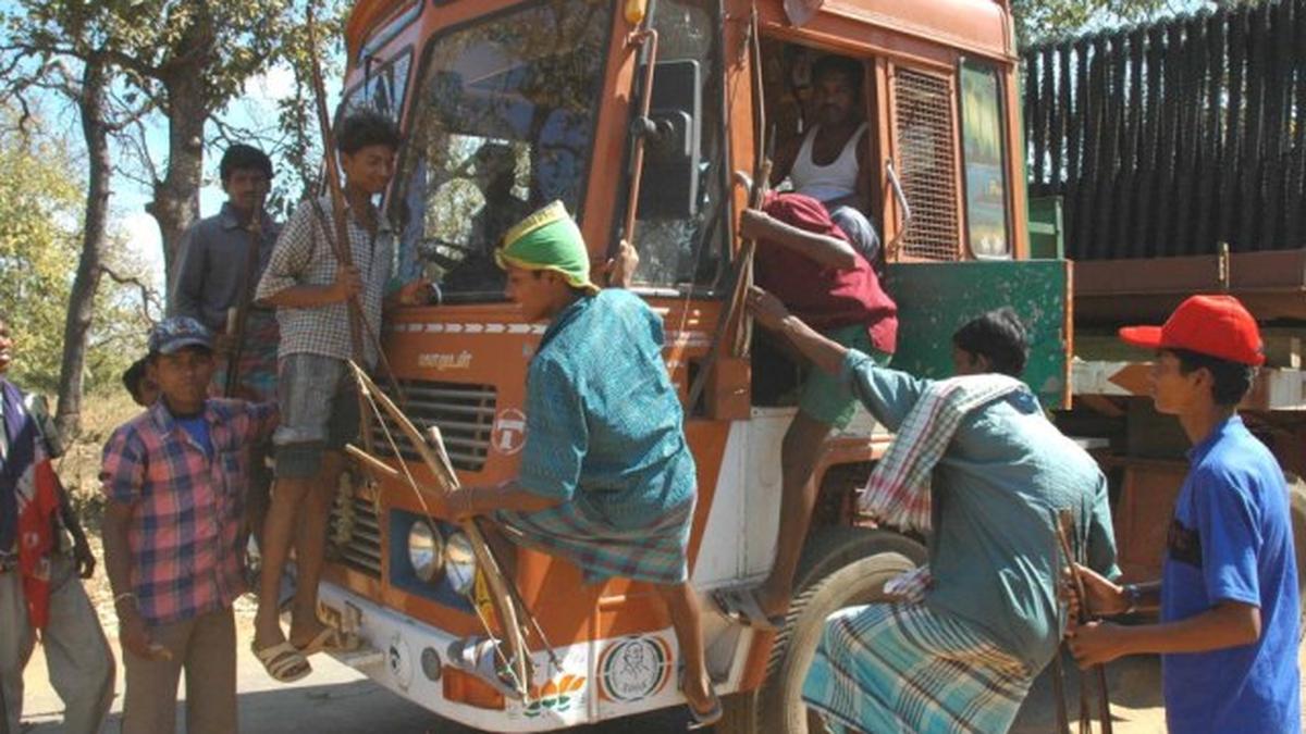 Maoists warn of attack against Salwa Judum-II - The Hindu