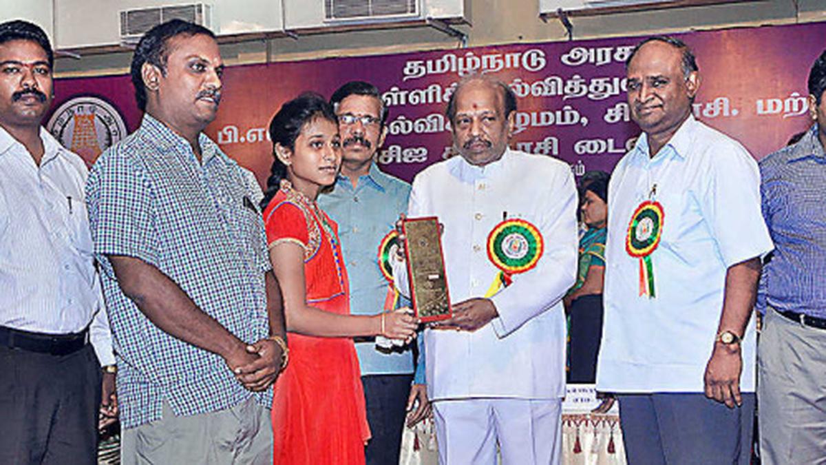 Plus Two toppers felicitated - The Hindu