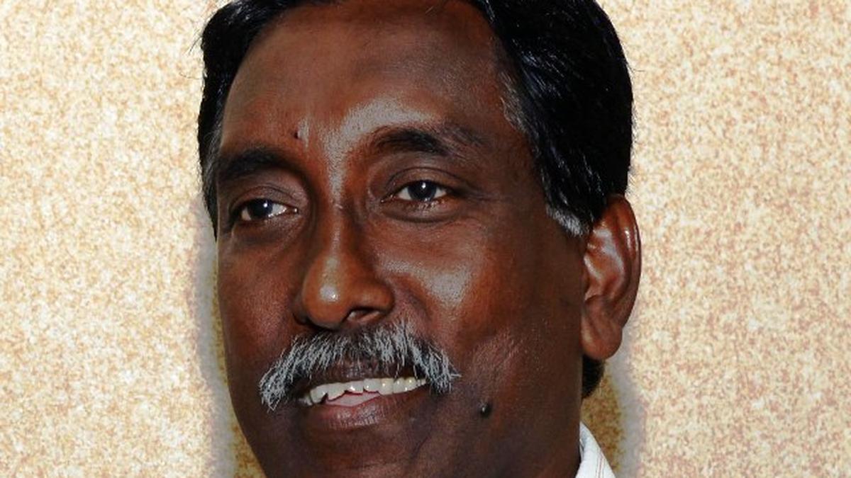 Summons to writer Joe D’ Cruz - The Hindu