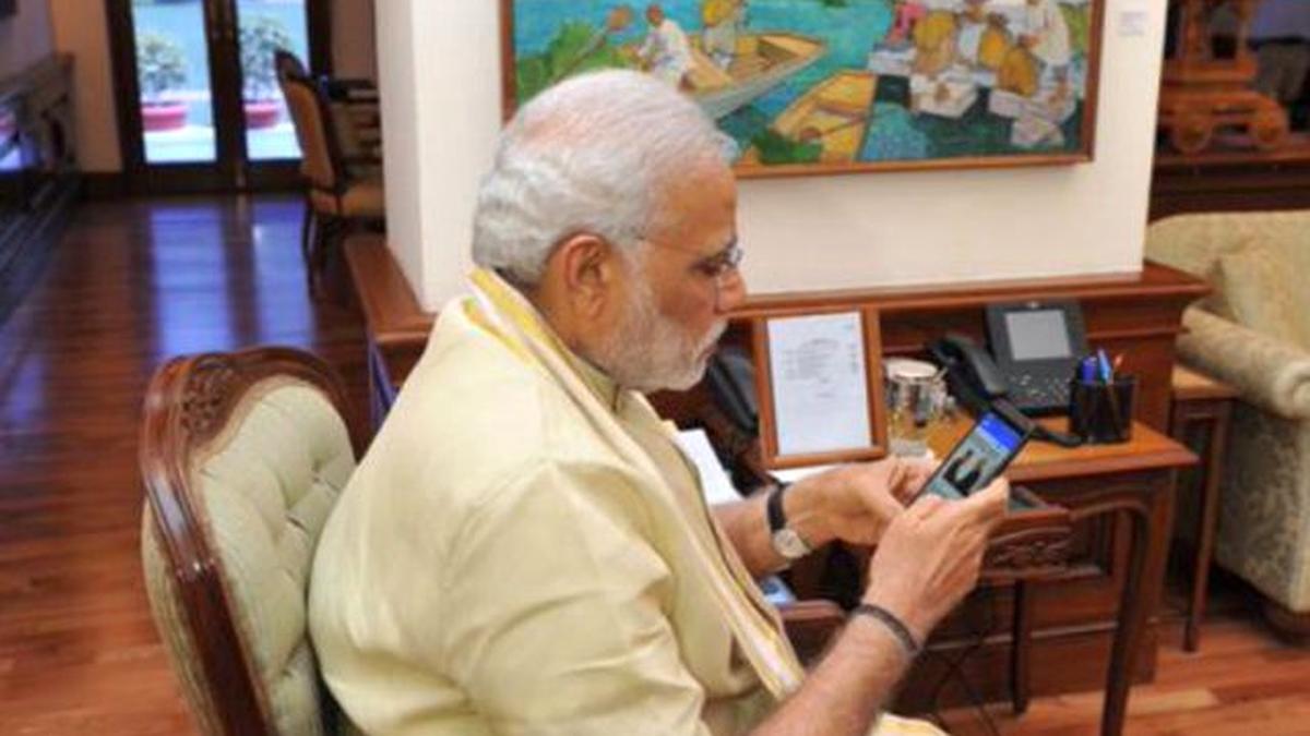 Prime Minister launches ‘Narendra Modi Mobile App’ - The Hindu