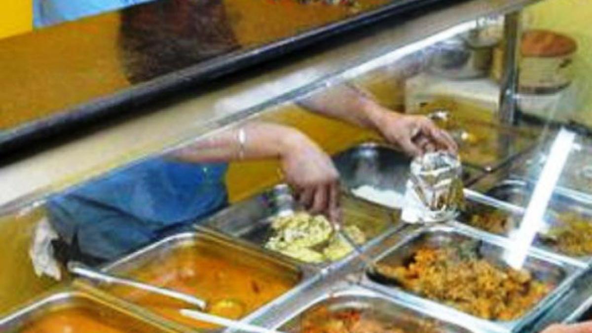 Now, eating joints under FSSAI radar over salt, fat and sugar content ...