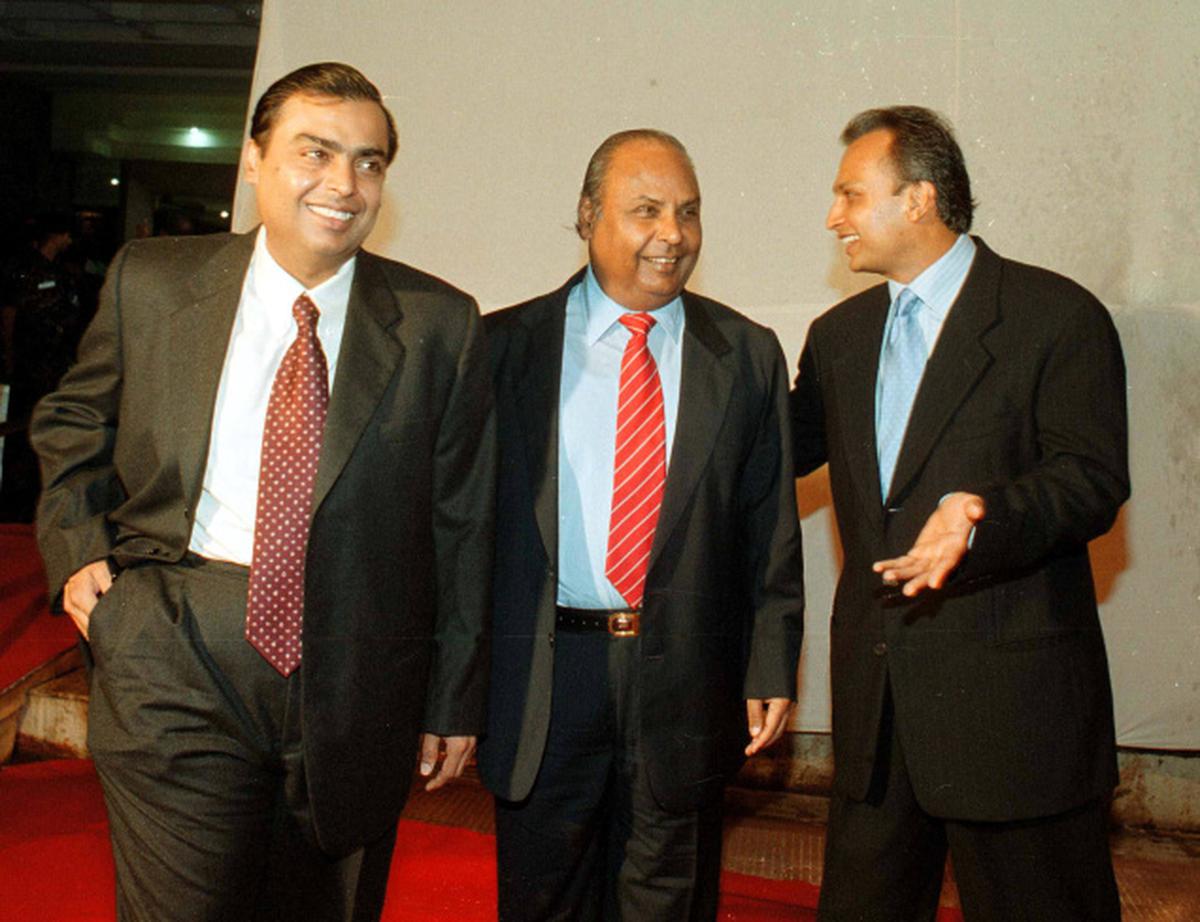 Mukesh Ambani and Anil Ambani's infamous FIGHT! The real reason it ...