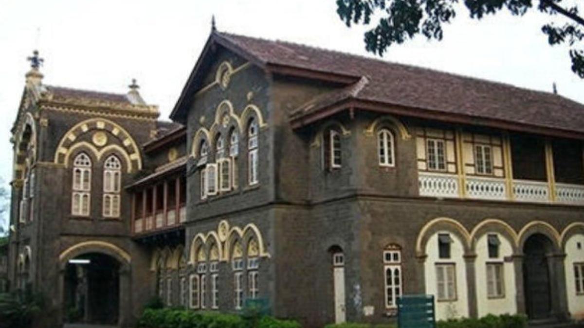 Fergusson College wins heritage status - The Hindu