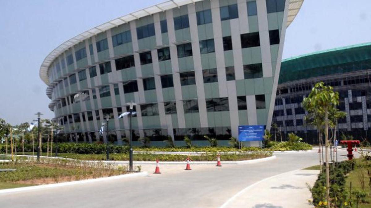 Infosys bags multi-million euro deal from Deutsche Bank - The Hindu