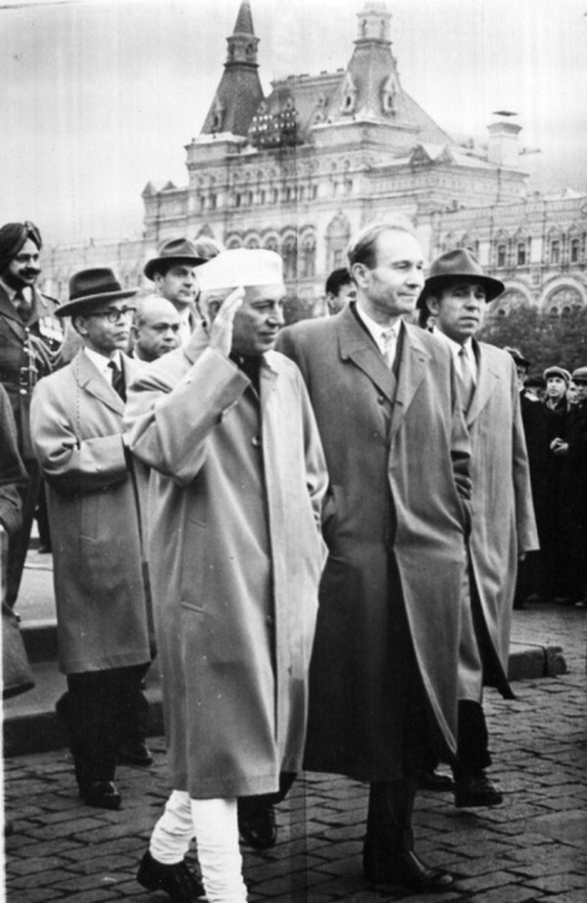 Nehru in Russia - The Hindu