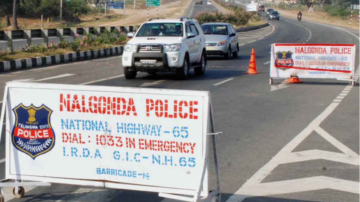 Heavy traffic on NH 65 - The Hindu