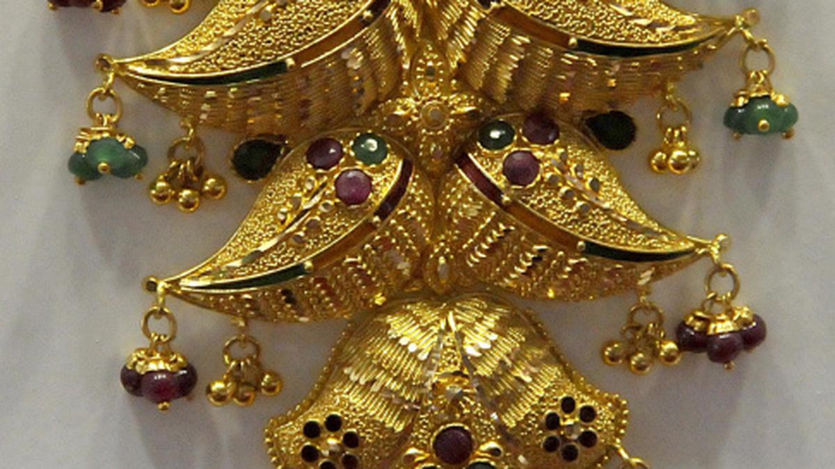 Gem and jewellery sector can get ‘Make in India’ boost - The Hindu