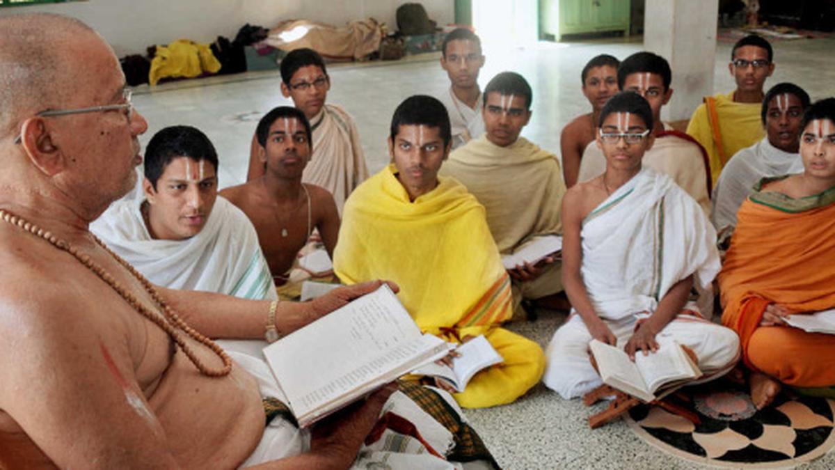 Vedic schools only promise priesthood - The Hindu