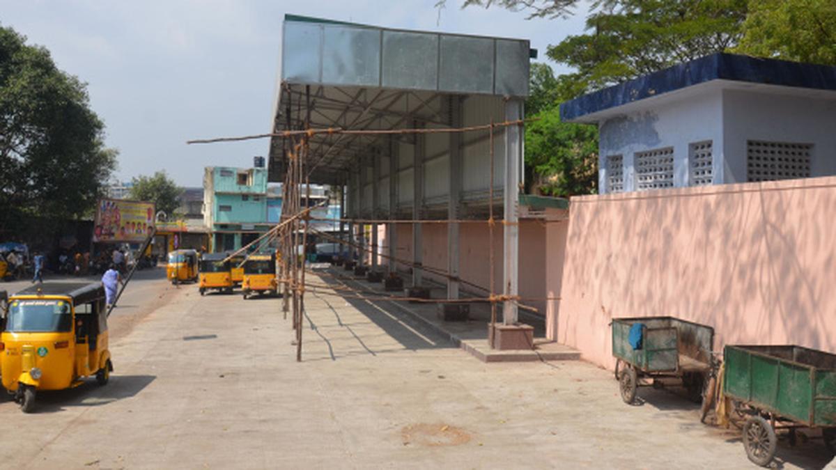 New terminus, old problem - The Hindu