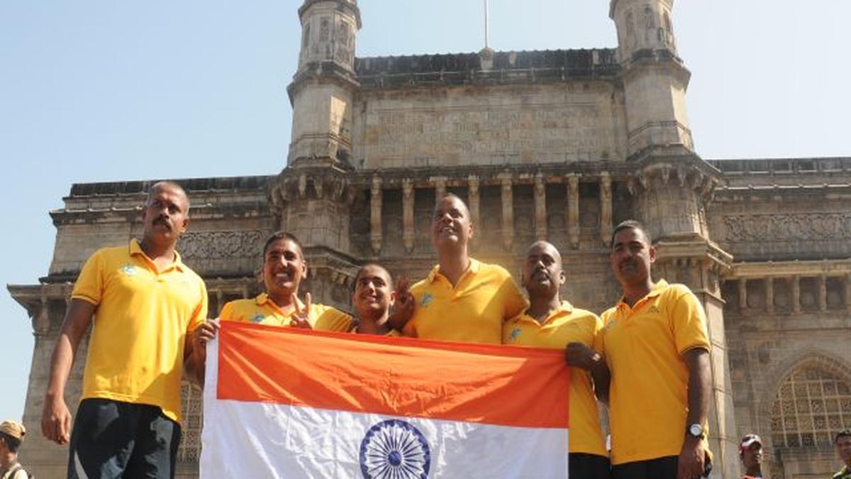 Indian Open swim team attempts world record - The Hindu