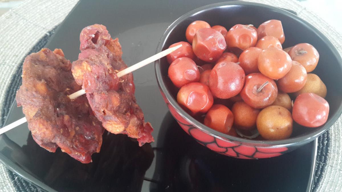 Summer time and Ezhantha Pazham - The Hindu