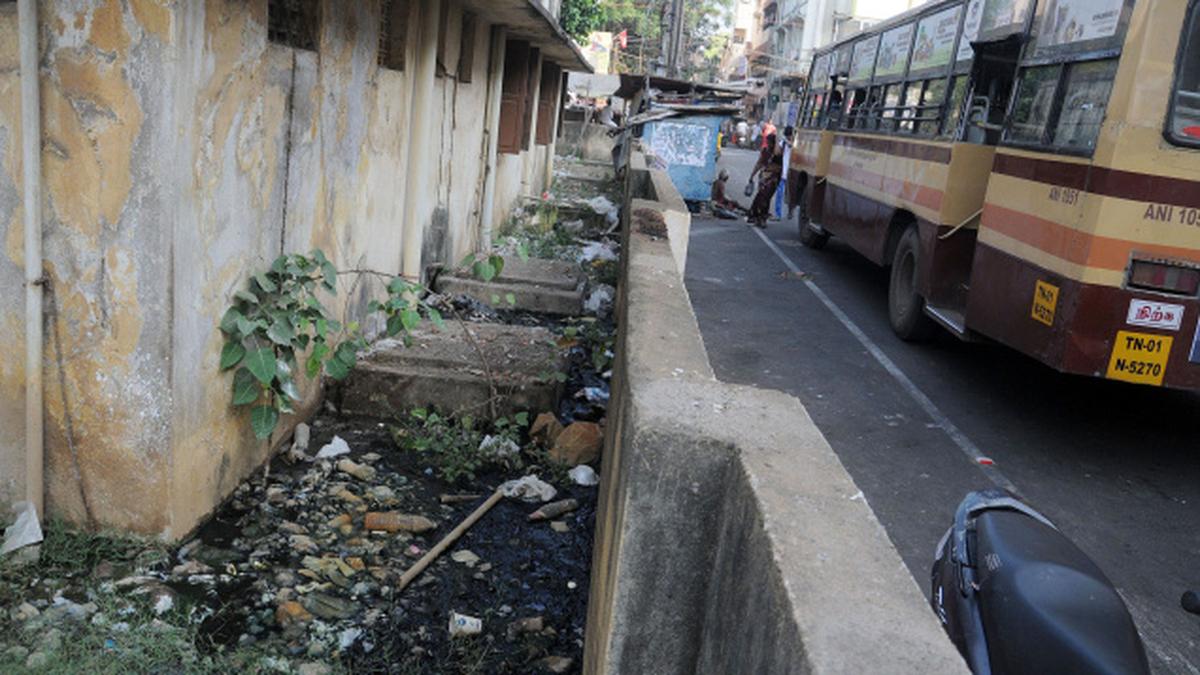 Commuters visiting Mogappair bus terminus complain about constant ...