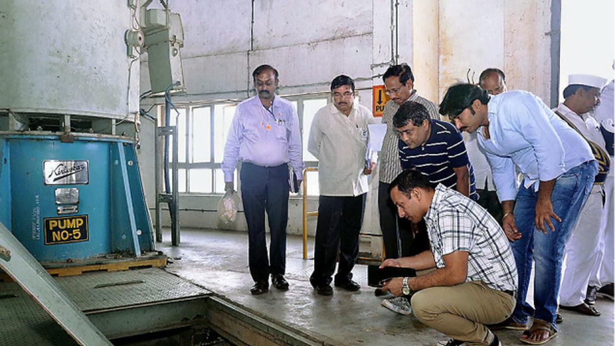 GVMC readies to pump water from Yeleru reservoir - The Hindu