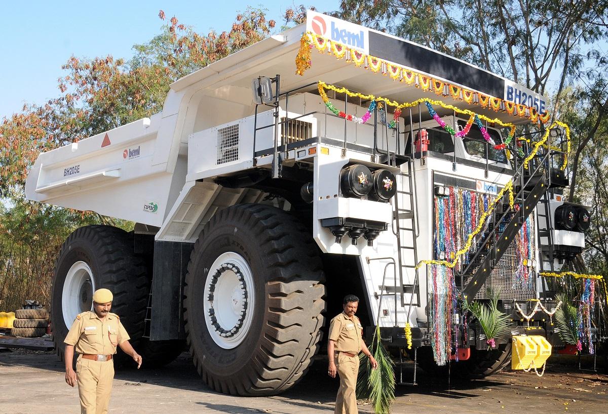 BEML rolls out country’s biggest dump truck - The Hindu