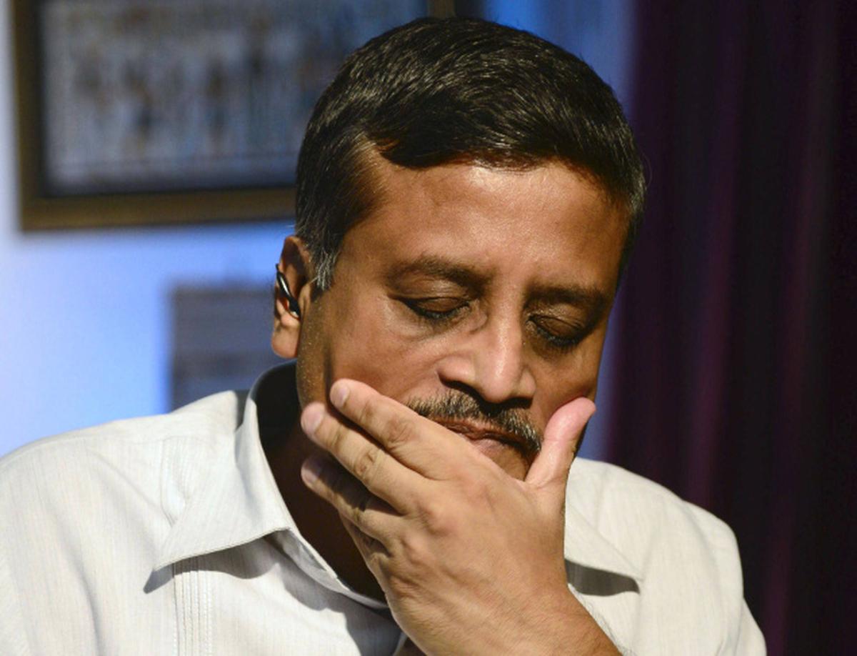 Khemka meets Haryana Chief Minister - The Hindu