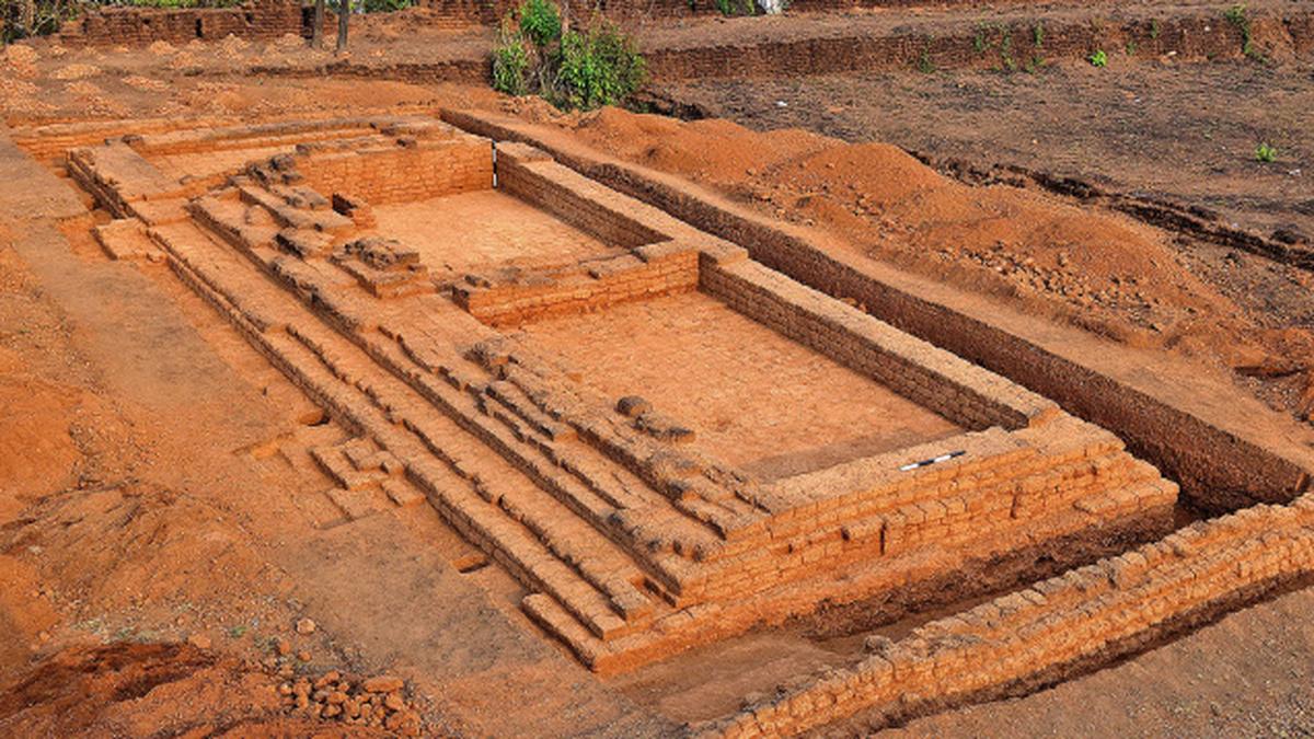 Excavations at Kumbla fort unearth palace hall - The Hindu