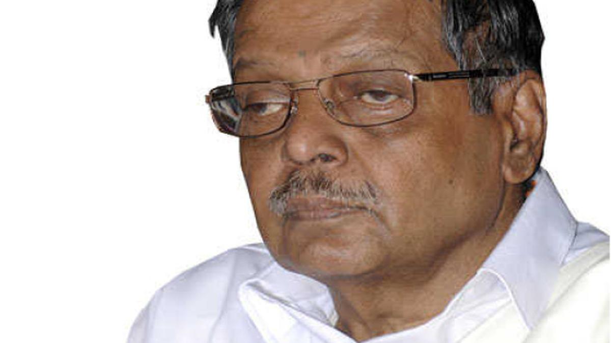 DMK wants govt. toppled: Panruti Ramachandran - The Hindu