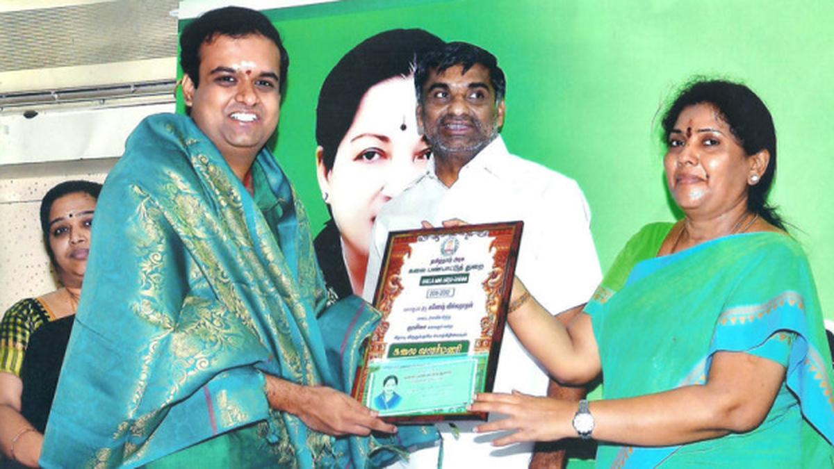 Musician honoured with Kalai Valarmani award - The Hindu