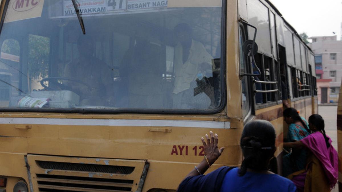 MTC introduces new bus routes - The Hindu