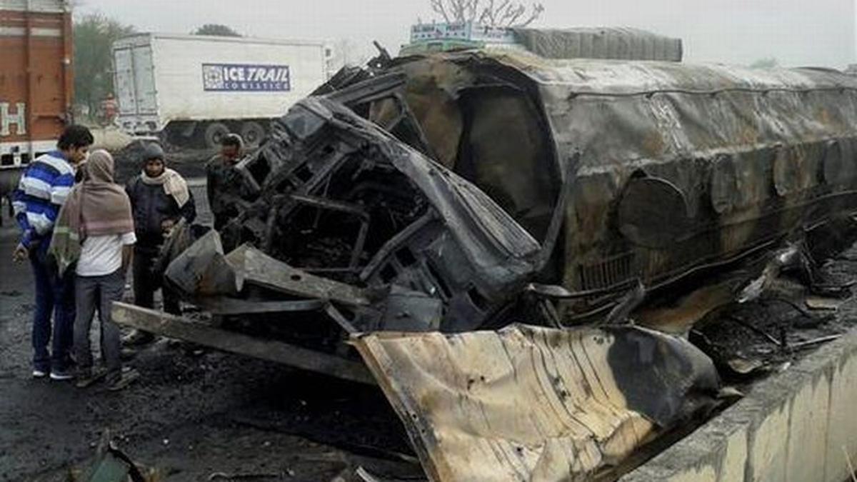 10 burnt alive in tanker blast - The Hindu