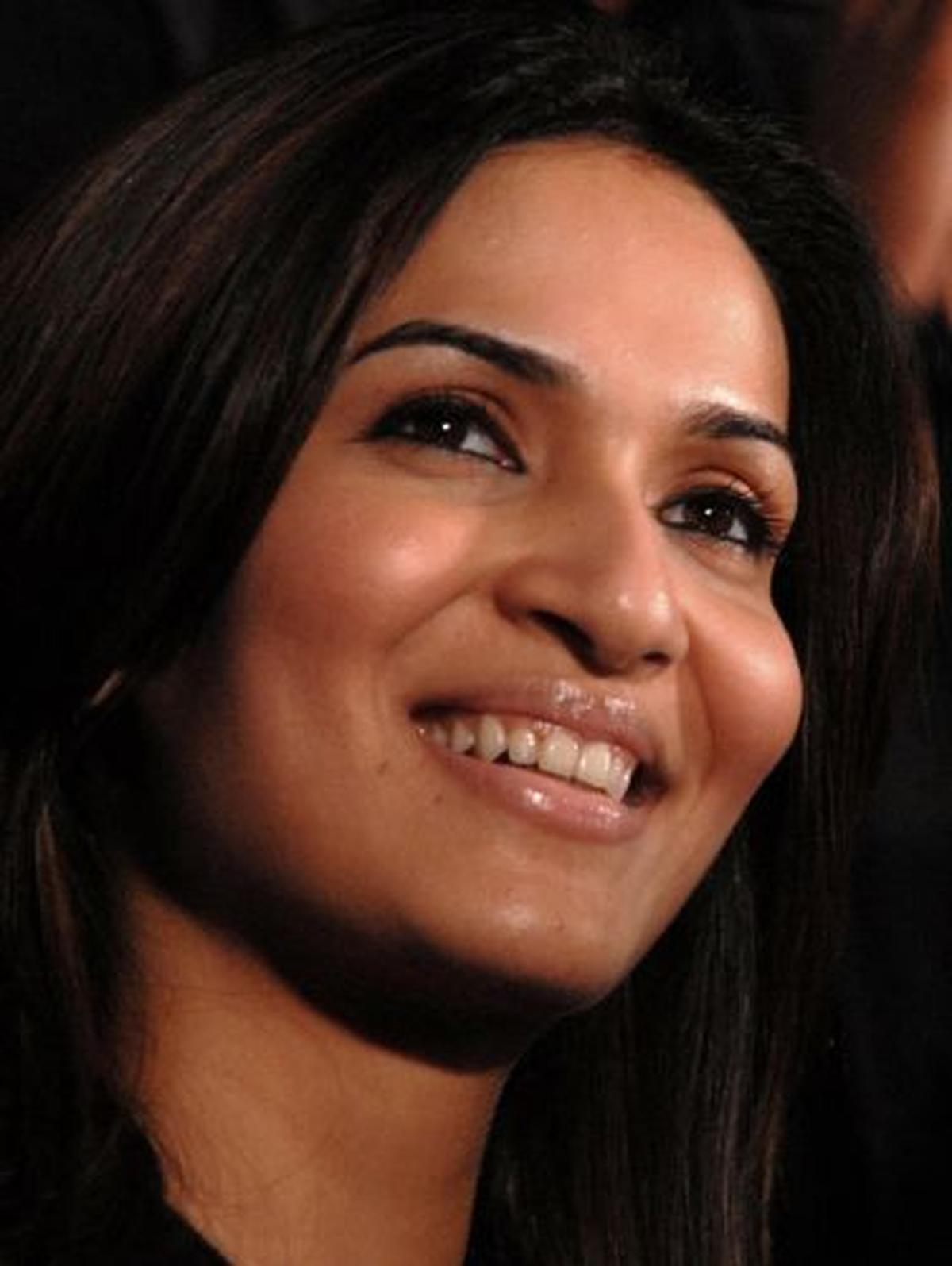 Soundarya Rajinikanth Childhood Photos